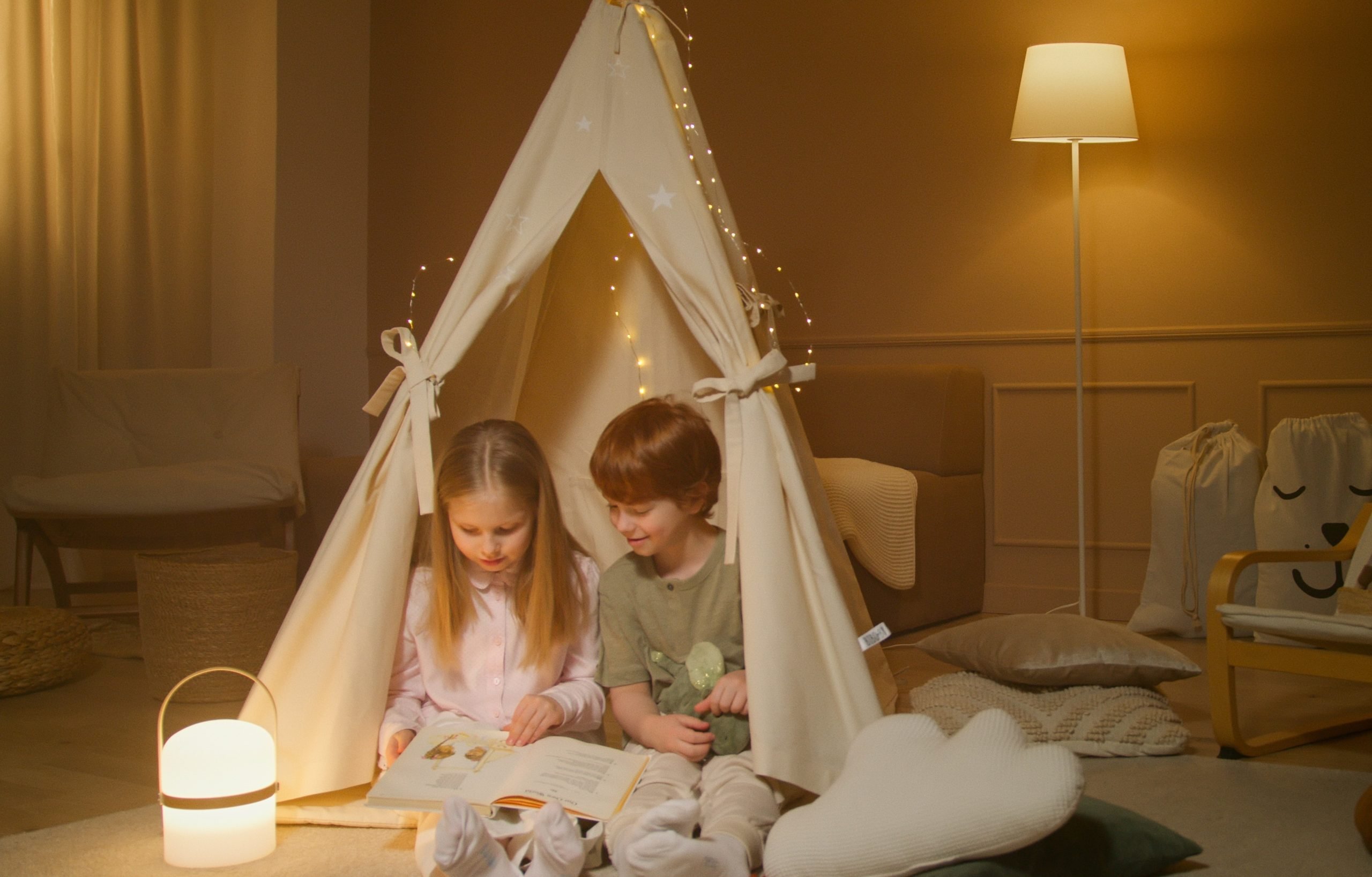 Build a homemade Fort - Activities when kids are bored